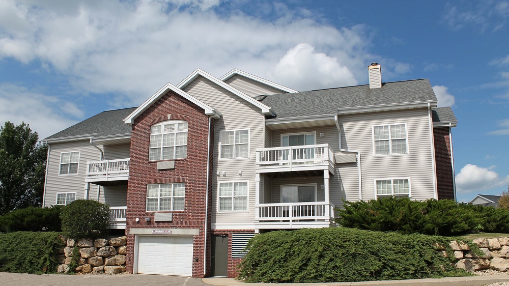 Waterside Apartments | Madison Apartment Living